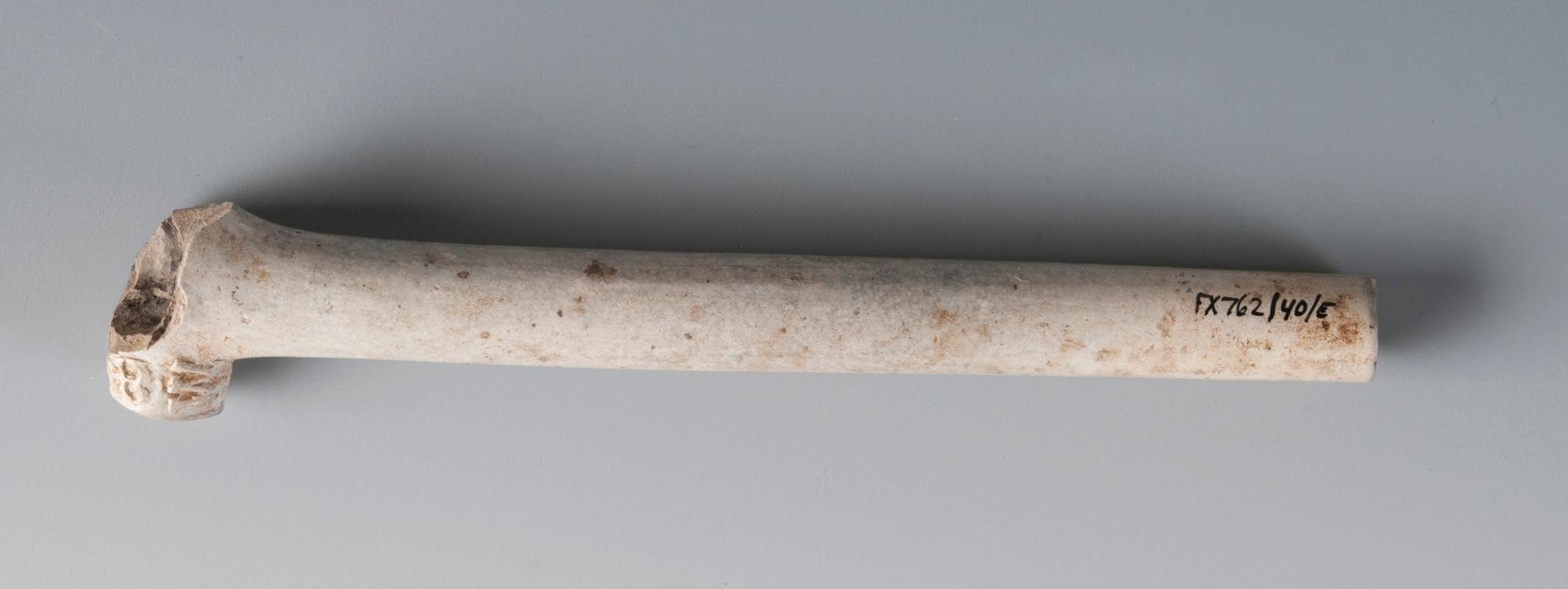 Tobacco pipe base and stem with molded "W" and "M" with crown on either ...